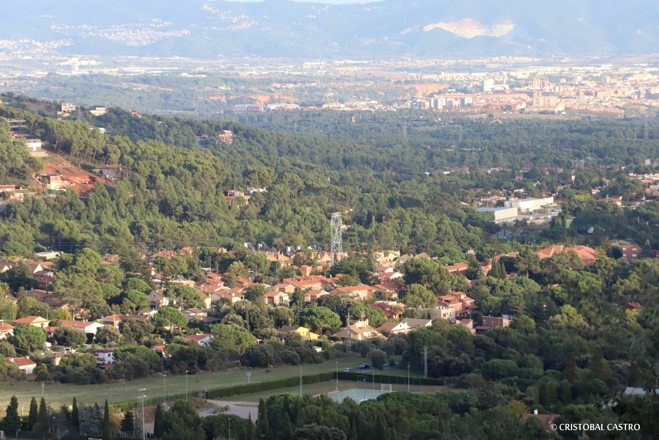 Matadepera, un mar de piscines a la muntanya